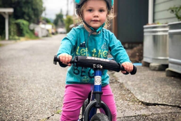 How to Teach a Kid to Pedal a Bike - Tales of a Mountain Mama
