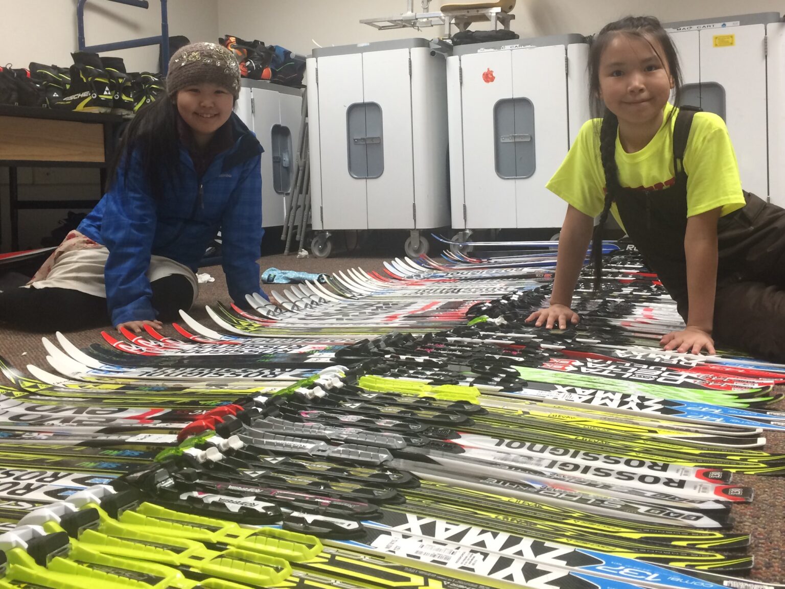 How to Skate Ski - Tales of a Mountain Mama