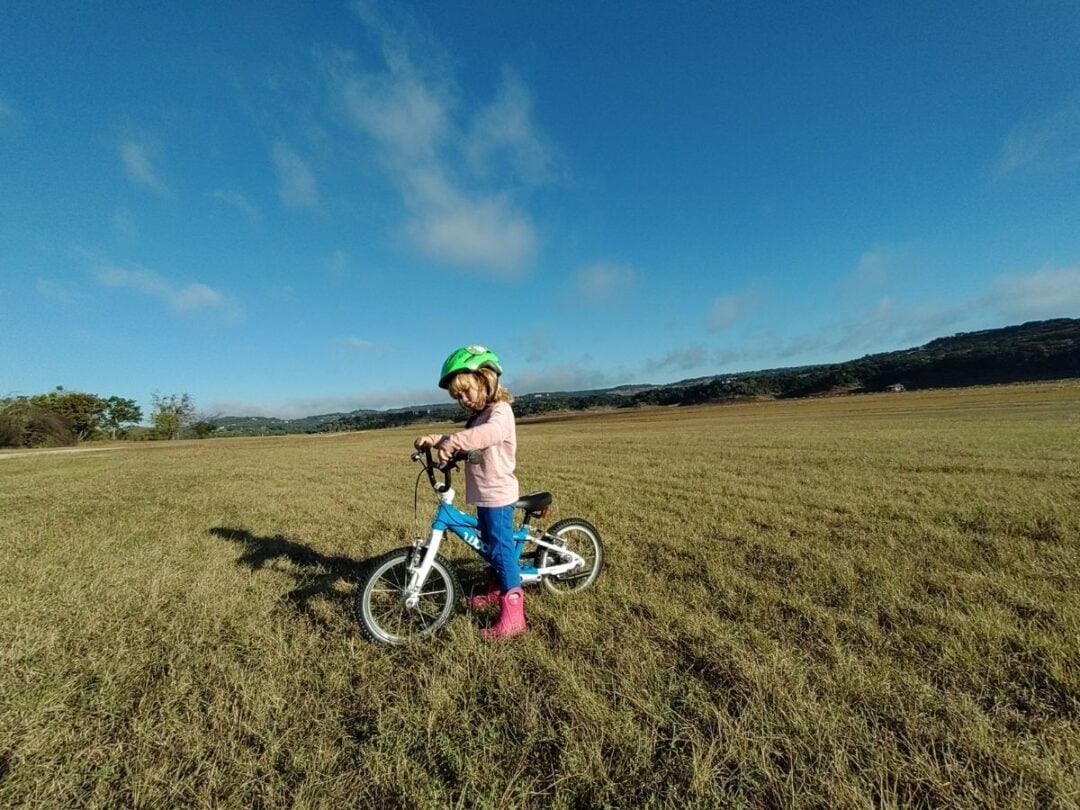 Best Kids Base Layers - Tales of a Mountain Mama