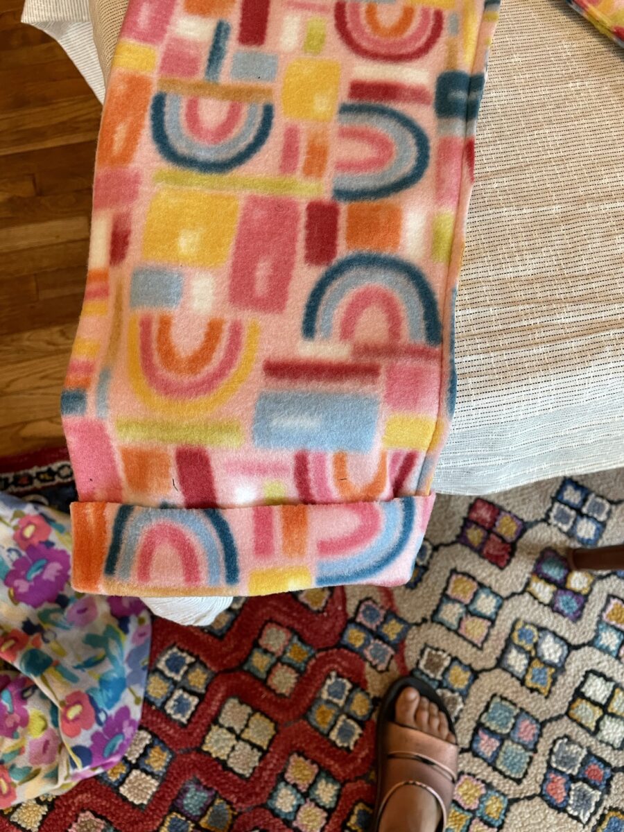 Sewing instructions for kid's cozy fleece pants! - Tales of a Mountain Mama